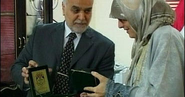 Too Many Kids On Too Many Drugs? - CBS News