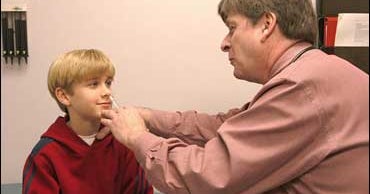 Study: FluMist Beats Flu Shots In Kids - CBS News