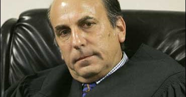 Anna Judge About To Rule On Burial - CBS News