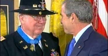 Vietnam Vet Honored, 40 Years Later - CBS News