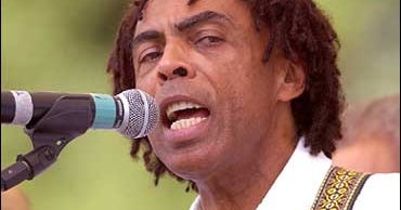 Brazil's Gilberto Gil Goes North - CBS News