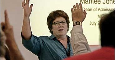 MIT Dean Of Admissions Resigns - CBS News