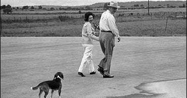 LBJ Tapes Show Frustration Over Vietnam - CBS News