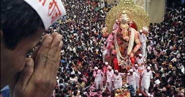 Bombs Reportedly Found In Mumbai - CBS News