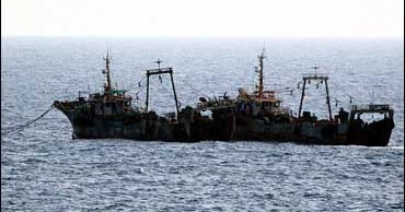 U.S. Navy Recovers 2 Pirated Ships - CBS News