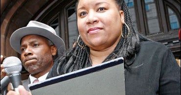 "Noose" Professor Charged With Plagiarism - CBS News