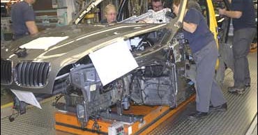 BMW To Build More Cars In U.S. - CBS News