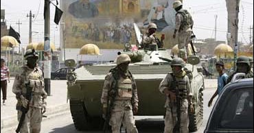 Iraqi Troops Move Into Sadr City - CBS News