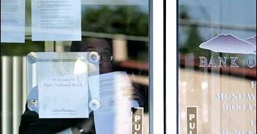 FDIC Takes Over 2 Western Banks - CBS News