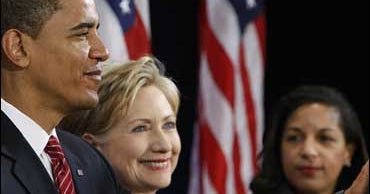 Rice, Clinton Talk Policy Over Dinner - CBS News