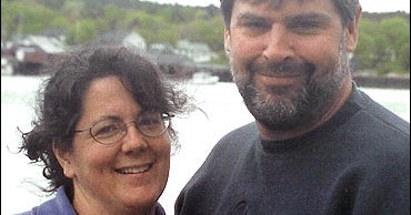 Wife: Captain Calls Military "Real Heroes" - CBS News