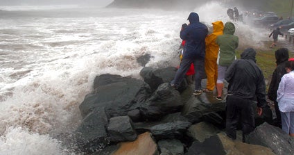 U.S. Warns Of Nuclear Retaliation - CBS News