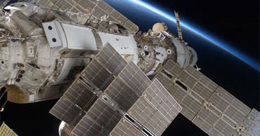 Astronauts Take Mission's Final Spacewalk - CBS News