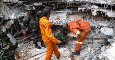 FTC Fights Sham Weight Loss Ads - CBS News