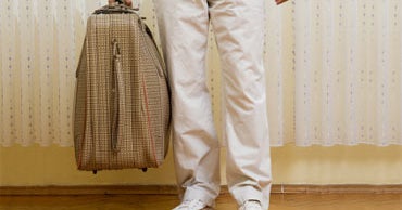 How to Kick Your Kid Out of the Nest - CBS News