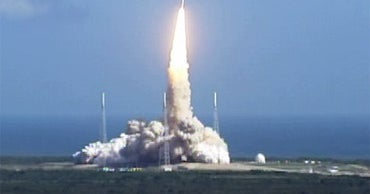 NASA Booster Rocket Damaged in Test Flight - CBS News