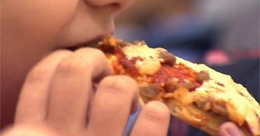 Restaurateur's Sentence: Deliver Pizza to Poor - CBS News