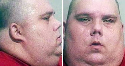 Biggest Loser: 600-Pound Man Eats Evidence in Food Scam - CBS News