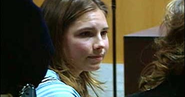 Amanda Knox Slander Trial: Knox Appears in Court, Arguments Set for ...