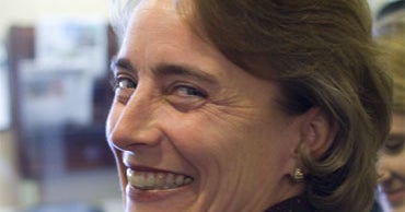 Blanche Lincoln Narrowly Wins Arkansas Runoff - CBS News