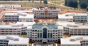 2 Injured in Explosion at Redstone Arsenal - CBS News