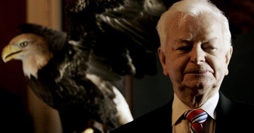 West Virginia Gov. Manchin to Delay Appointing Byrd Successor - CBS News