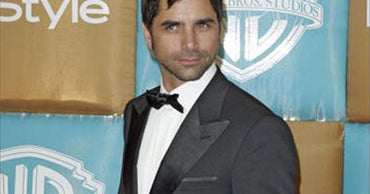 Allison Coss Claims Affair with John Stamos - CBS News
