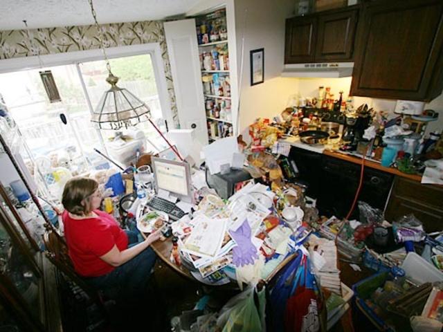 Hoarders Carol
