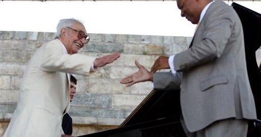 Protests Pave The Way For Bush - CBS News