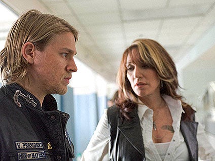 "Sons of Anarchy" Season 3, Episode 4: "Home" - CBS News
