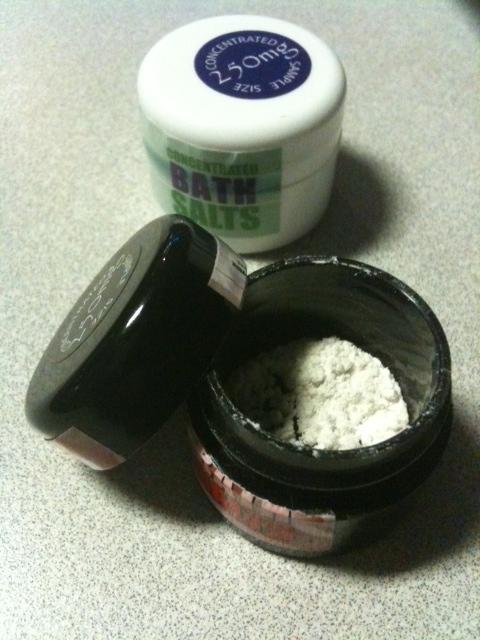 Synthetic Cocaine Being Sold as "Bath Salts" - CBS News