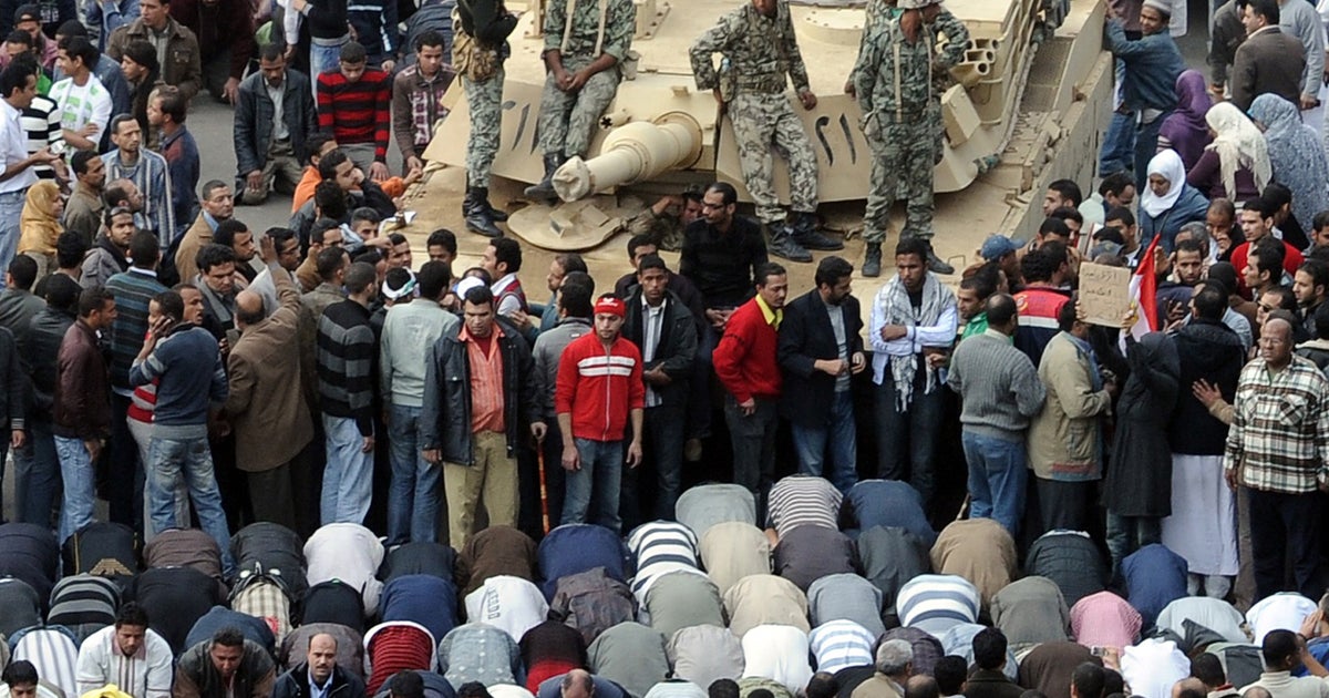 Live Blog: Egypt in Crisis, Day 7 - CBS News