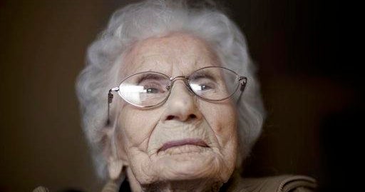 114-year-old Believed To Be World's Oldest Person - CBS News