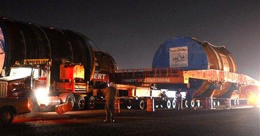 First Of Megaloads Begins Trip Across Idaho - CBS News