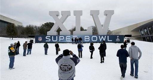 Storm Turns Some Super Bowl Plans Into Super Mess - CBS News