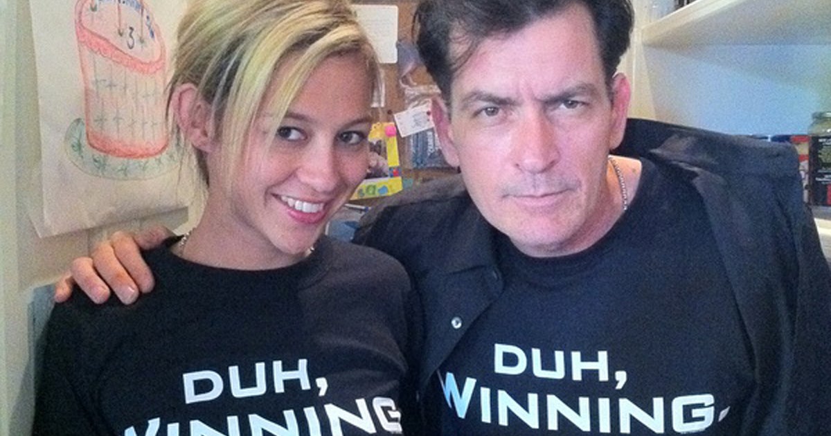 Charlie Sheen's live shows a fast sellout - CBS News