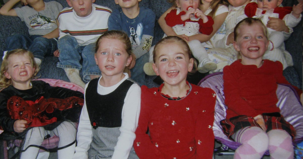 Family mourns 7 who died in Pa. farmhouse fire - CBS News