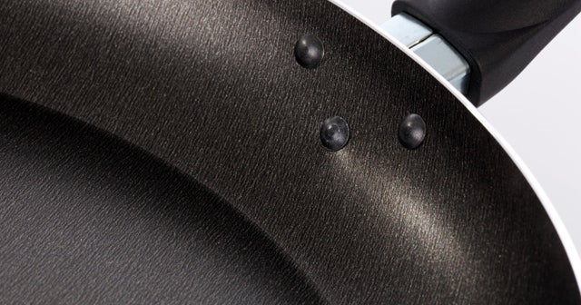 Teflon Chemical A Likely Carcinogen - CBS News