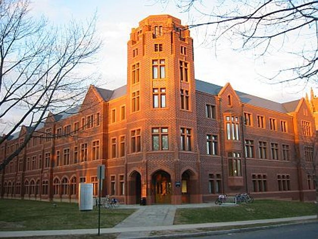 Yale bans Bushes' fraternity for sexist chants - CBS News