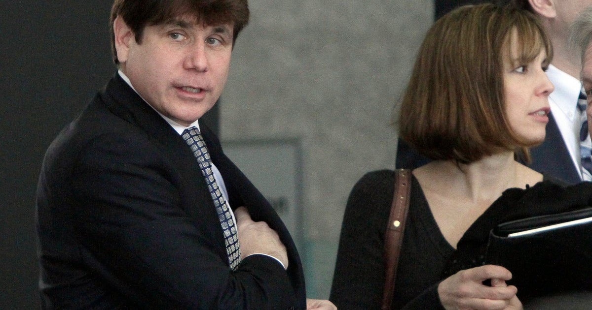 Blagojevich makes first appearance at retrial - CBS News