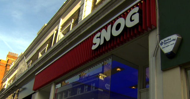 Where Kate goes when she fancies a "Snog" - CBS News