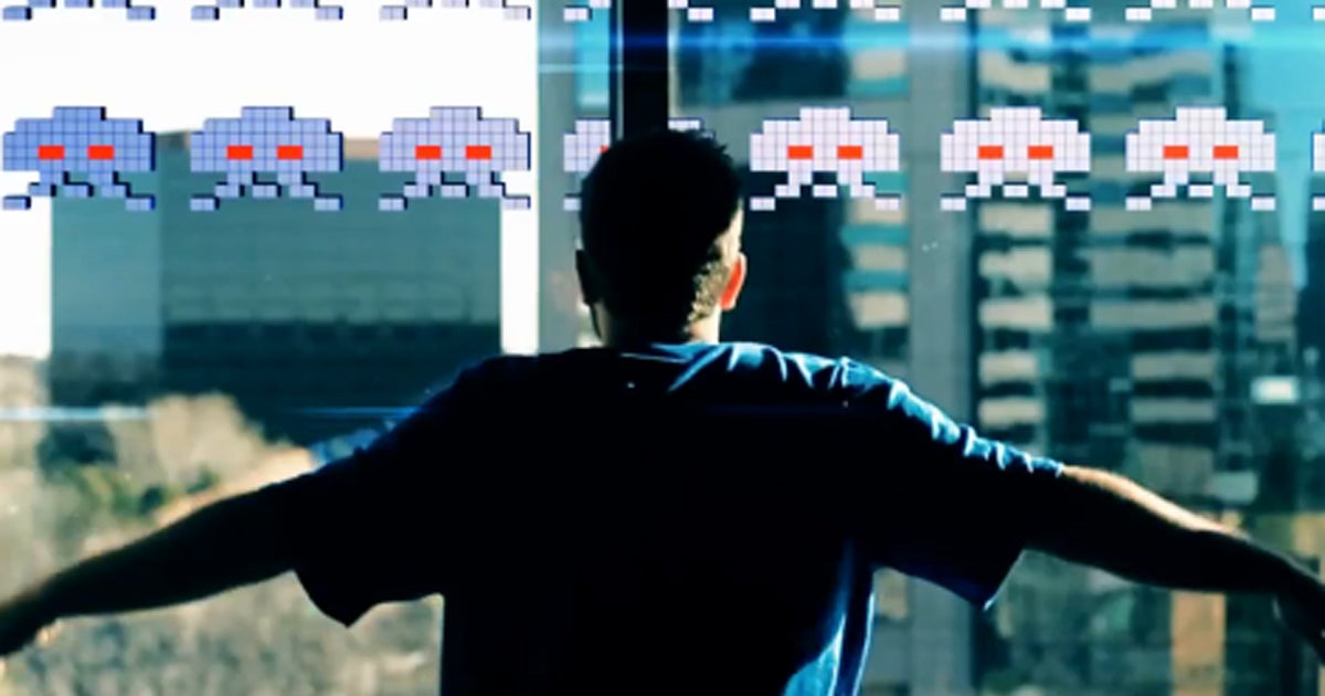Cool: "Space Invaders" video game in real-life - CBS News