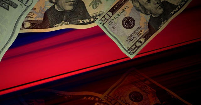 FBI: Ohio bank robber told about "no hats" policy lowers hood, reveals ...