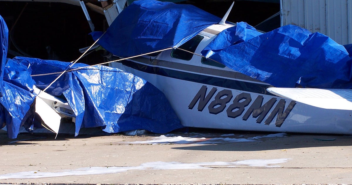 Plane crash kills pilot who had survived another - CBS News