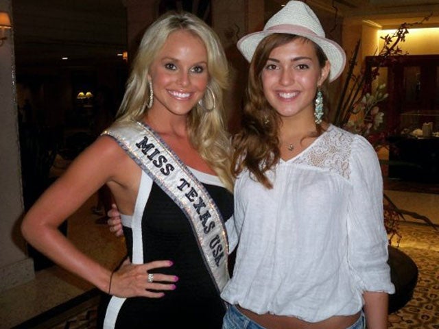 Dallas Cowboy sues Texas beauty queen for engagement ring