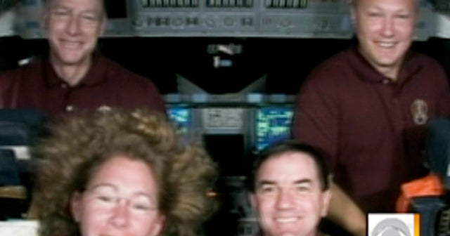 Atlantis crew chats with "Early Show" from space - CBS News