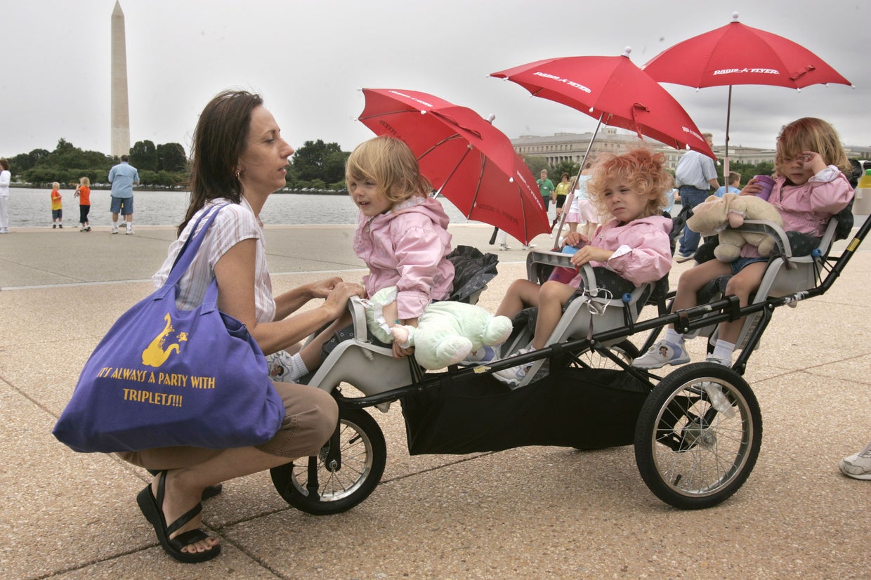 Triplets: Growing up in a set