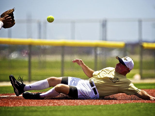 Amazing aging athletes: Buff bodies battle at Senior Games