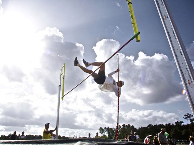 Amazing aging athletes: Buff bodies battle at Senior Games