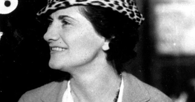 New book claims Coco Chanel was a Nazi spy - CBS News